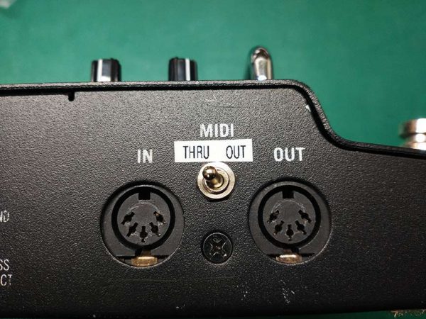 Line 6 M5 / M9 MIDI Thru Mod - Zeppelin Design Labs
